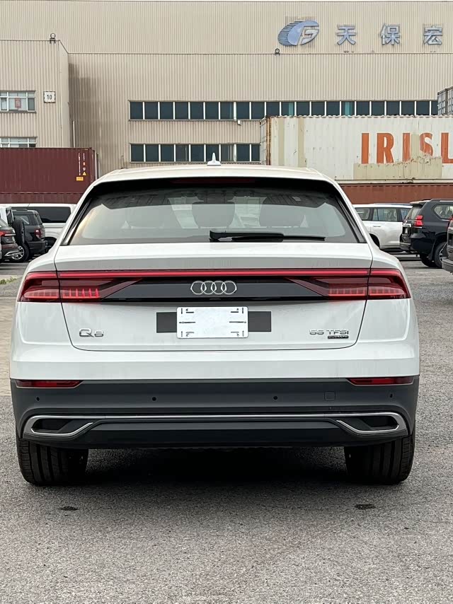 23款欧规奥迪Q8 3.0T 港口现车实拍_车家号_发现车生活_汽车之家