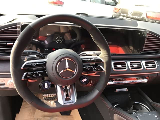 【文章】25款奔驰GLE53 详细介绍一下各个配置的解析 增加你们的认知！_车家号_汽车之家