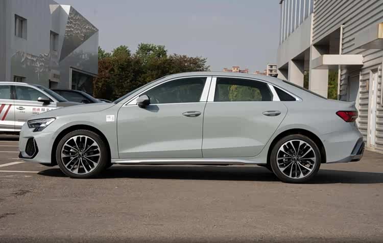 2025款奥迪A3，新款1.5T+7速双离合，标配主动刹车_车家号_发现车生活_汽车之家