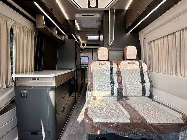 商务与旅行的完美融合：奇瑞瑞弗启届R900_车家号_发现车生活_汽车之家