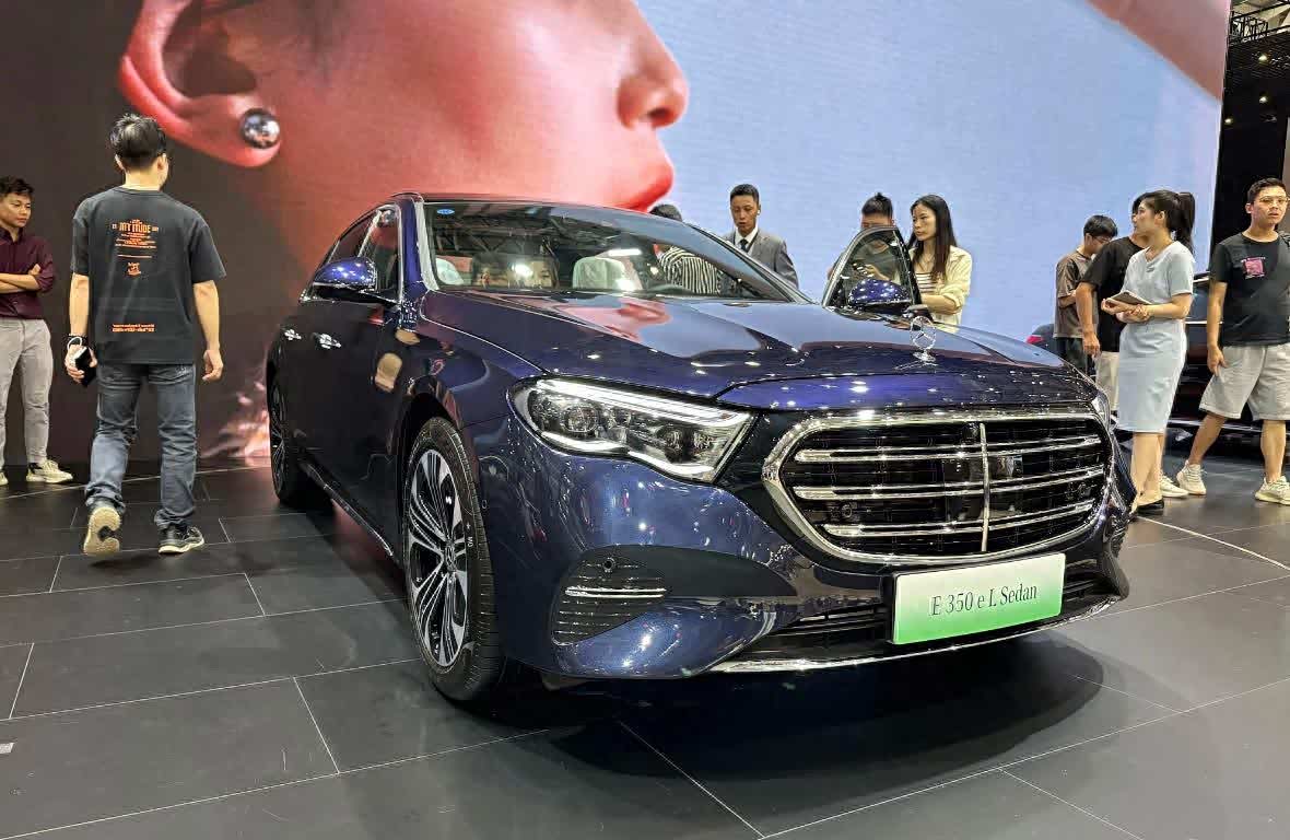 2024款奔驰E350eL：兼具豪华与电动化的中大型轿车_车家号_发现车生活_汽车之家