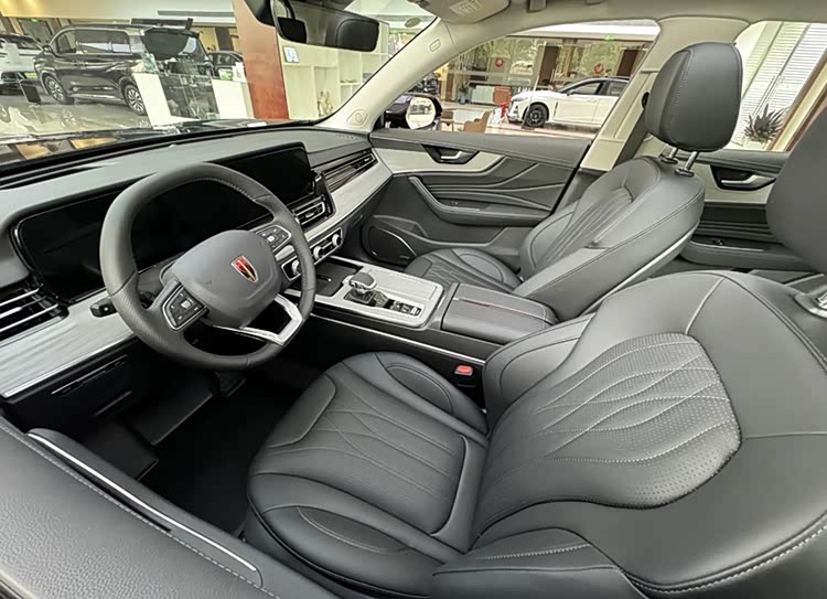 2025款红旗HS5玄影版炫酷登场！黑武士造型，搭2.0T+爱信8AT动力_车家号_发现车生活_汽车之家