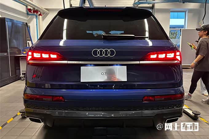 【文章】奥迪4S店：新Q7售价下调！入门标配空气悬架+5座，满意吗？_车家号_汽车之家