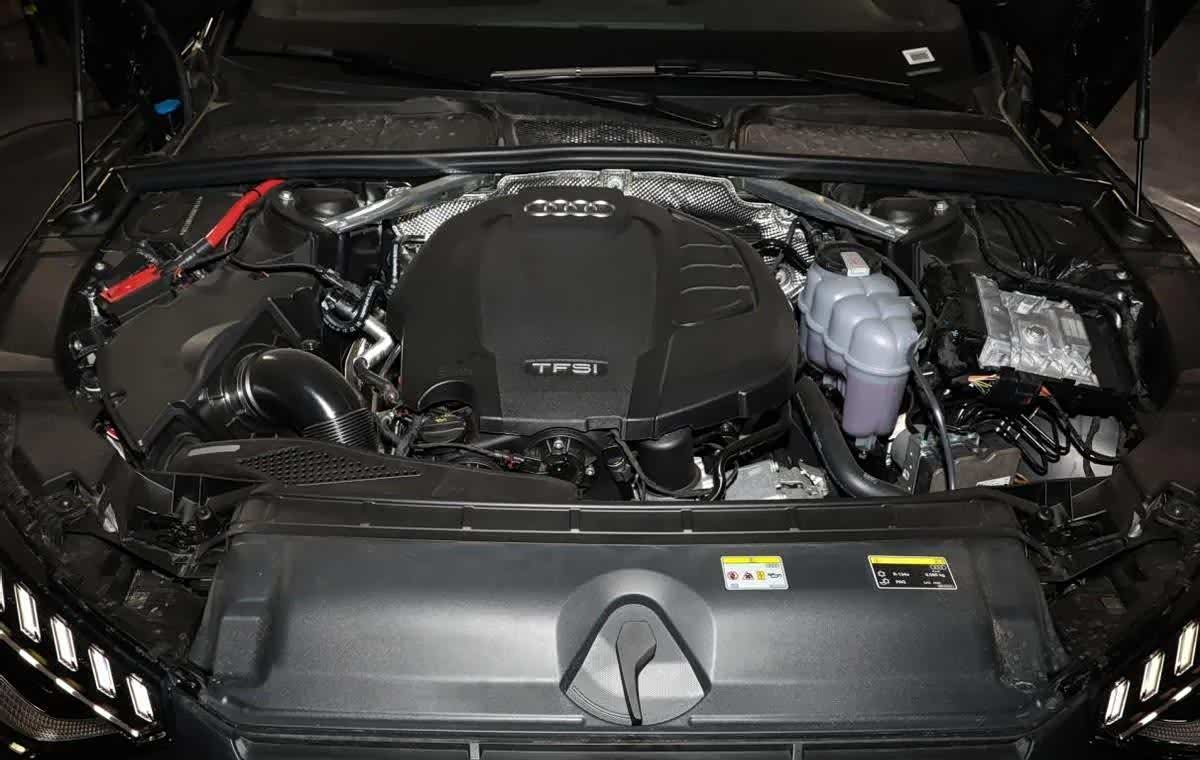 凯迪拉克CT5和奥迪A4L到底该如何选？对比后你就知道了_车家号_发现车生活_汽车之家