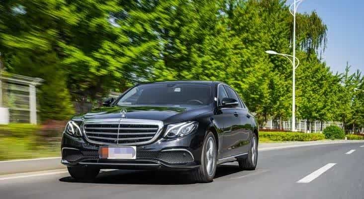 手握45万，宝马530Li和奔驰E300L怎么选？内行人：对比后就知道！_车家号_发现车生活_汽车之家