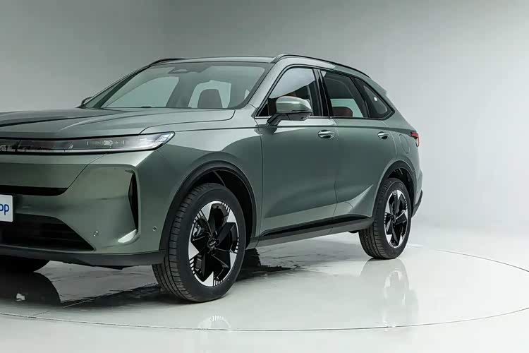 哈弗H6L震撼登场！4米8+巨无霸身材，2.0T+9DCT重塑燃油SUV标杆！_车家号_发现车生活_汽车之家