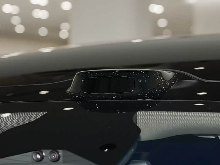 理想首款纯电 SUV i8 上市：720km 续航 + 5C 超充，8 月20日交付_车家号_发现车生活_汽车之家