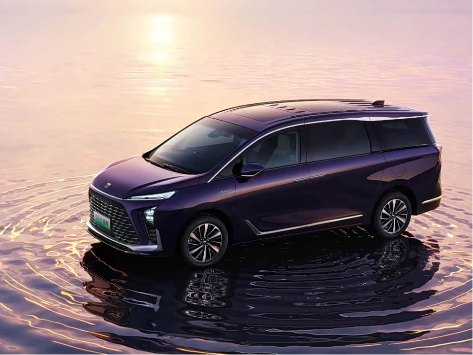 30万级豪华新能源MPV对决 腾势D9和别克GL8陆尊 谁更值得买？_车家号_发现车生活_汽车之家