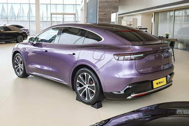 2026款智界R7上市，搭华为ADS 4+2颗激光雷达，售价24.98万元起_车家号_发现车生活_汽车之家