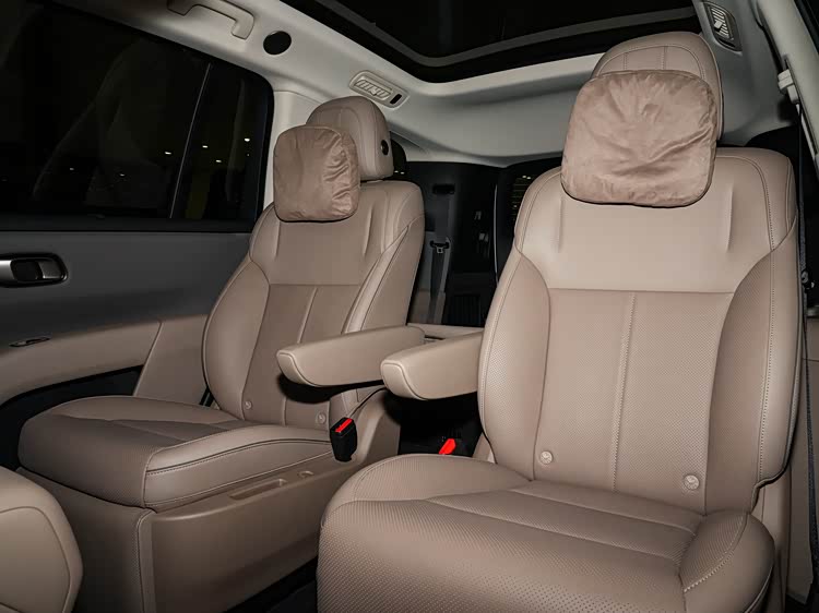 理想首款纯电 SUV i8 上市：720km 续航 + 5C 超充，8 月20日交付_车家号_发现车生活_汽车之家