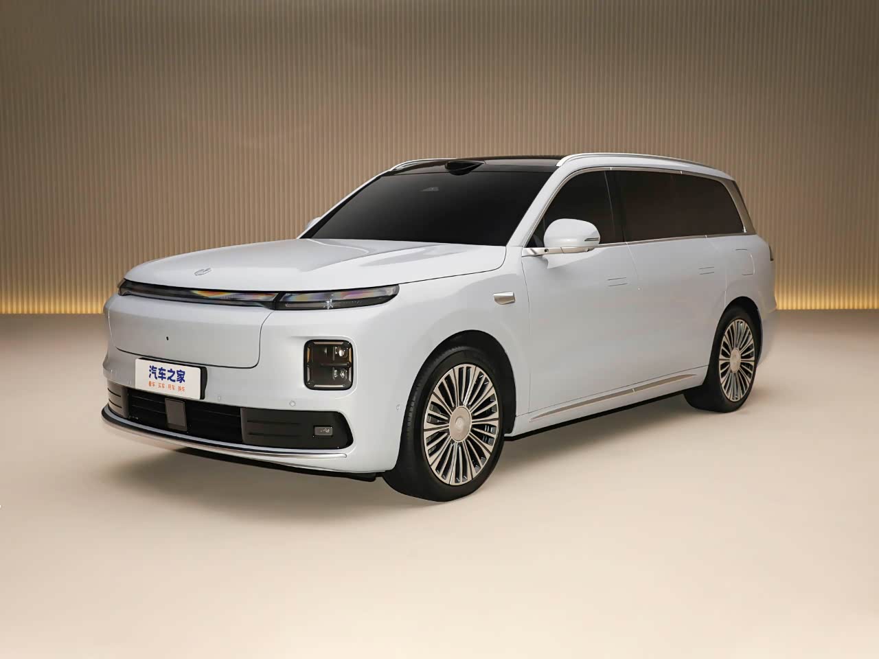 零跑D19 正式首发，5.2米车身，1000V高压 + 3秒破百，双8797芯片_车家号_发现车生活_汽车之家