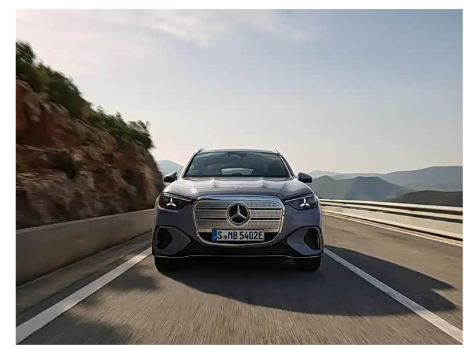 全新奔驰纯电GLC官图曝光 将于慕尼黑车展首发_车家号_发现车生活_汽车之家