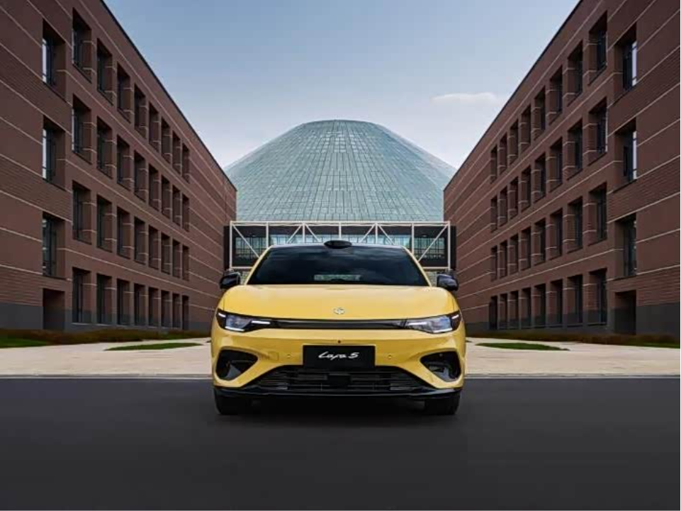 配激光雷达+6.4秒破百！零跑Lafa 5预售10.58万起 计划月底上市_车家号_发现车生活_汽车之家