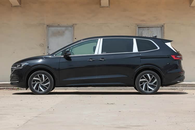 大众不再坚持，威然大幅降价，车长5346mm，入门就配2.0T+7座布局_车家号_发现车生活_汽车之家