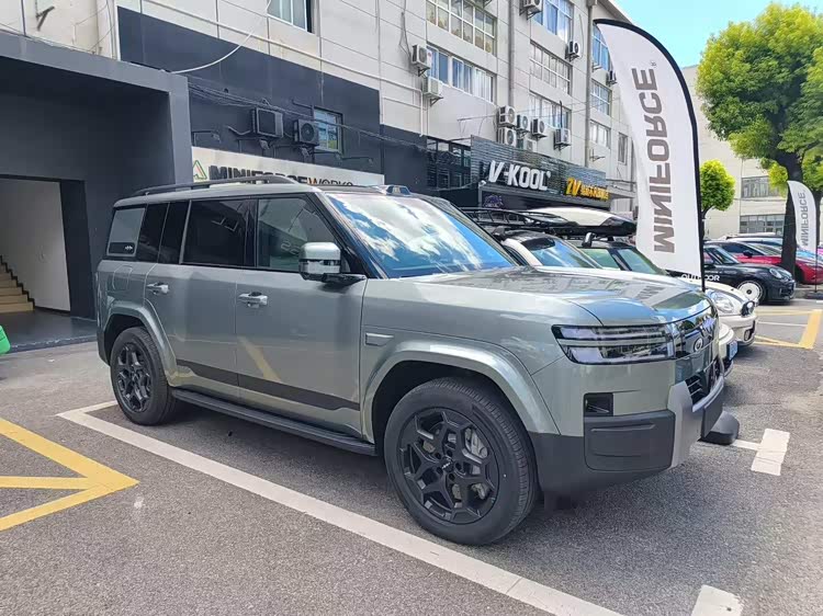 490马力/1300km续航！方程豹豹7到店，尺寸动力超越理想L6_车家号_发现车生活_汽车之家