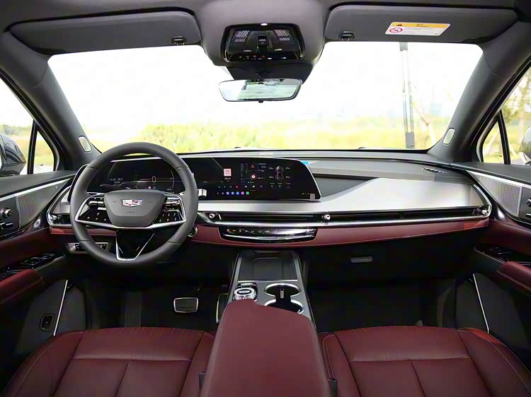 新增 “浮木月影” 内饰！2026 款 XT5 上市：2.0T+9AT + 四驱_车家号_发现车生活_汽车之家