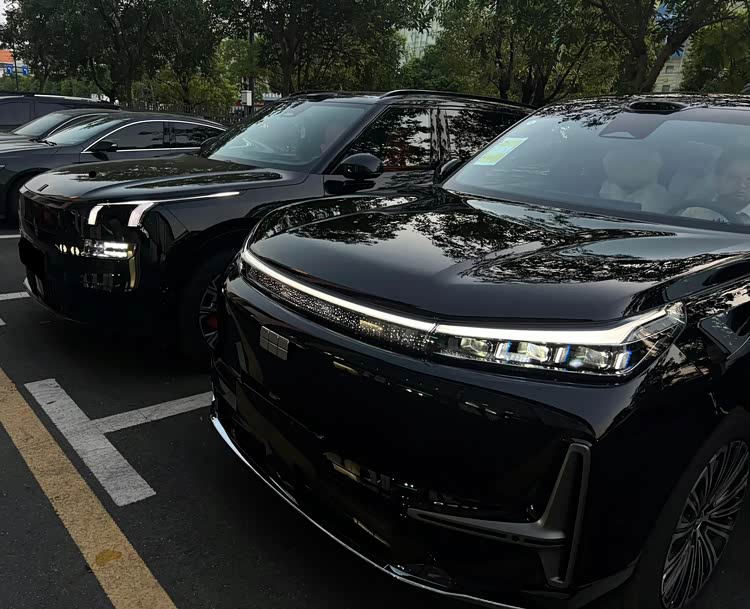 领克900 VS 吉利银河M9：20万级高端SUV双雄对决 ，你选谁_车家号_发现车生活_汽车之家