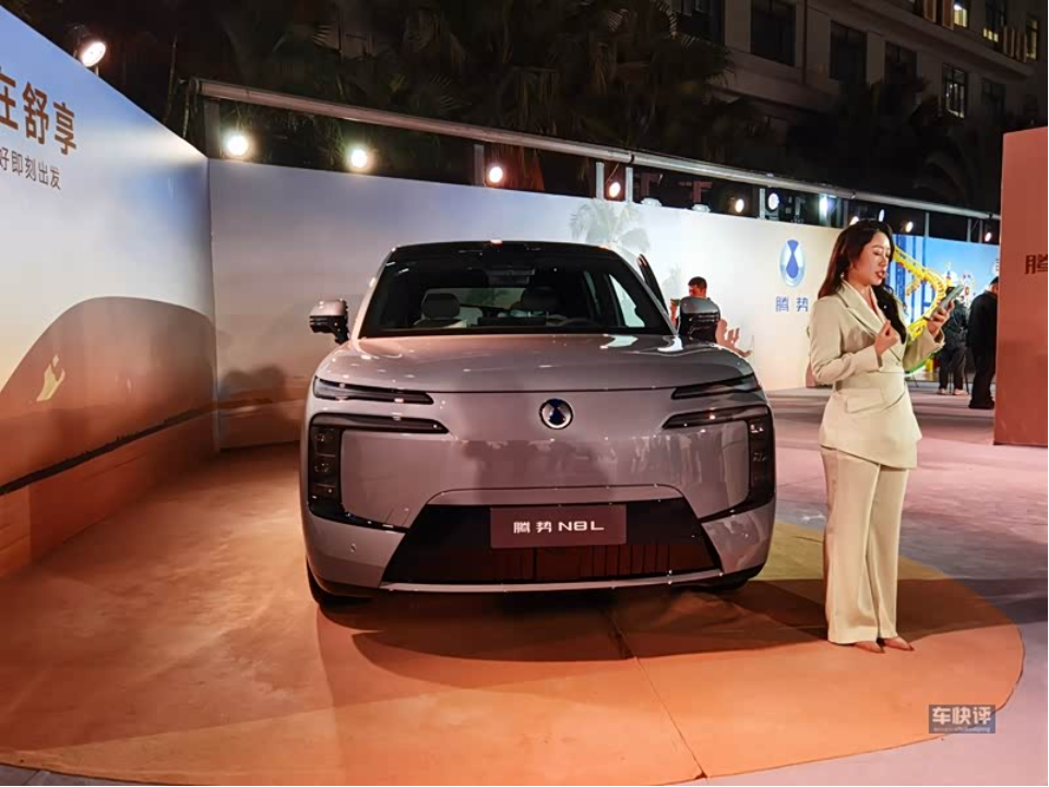 售价29.98万元：“价格屠夫”腾势N8L上市，标配易三方技术_车家号_发现车生活_汽车之家