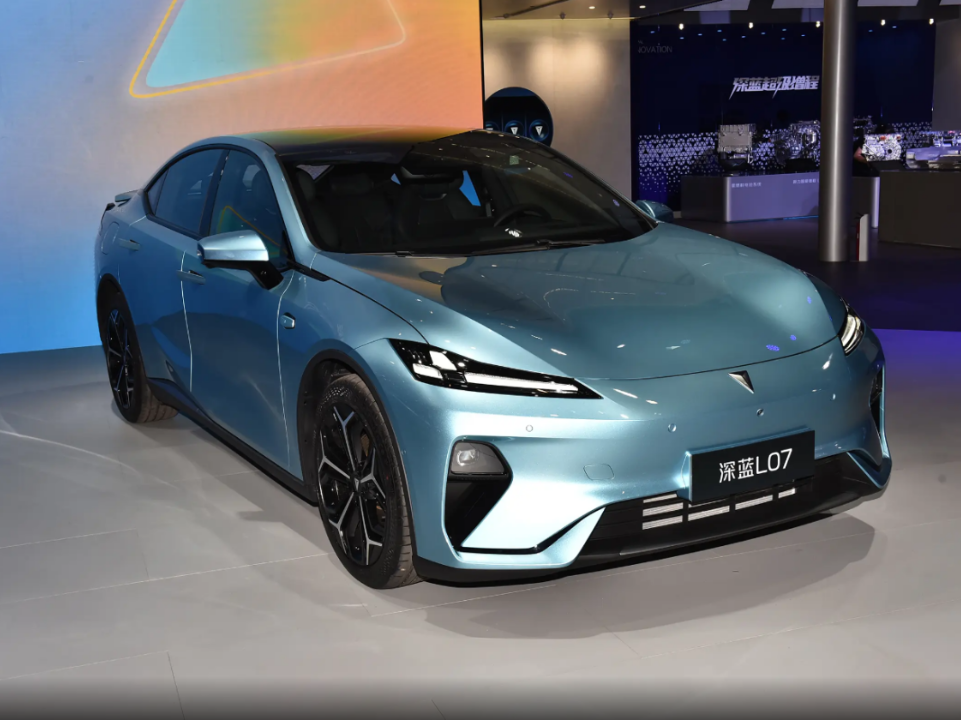 亲民新能源B级车PK，深蓝L07对比海豹07，智能更胜一筹？_车家号_发现车生活_汽车之家