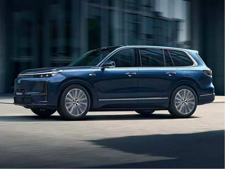 热门三排座大尺寸SUV，丰田汉兰达、深蓝S09和银河M9该选谁？ _车家号_发现车生活_汽车之家