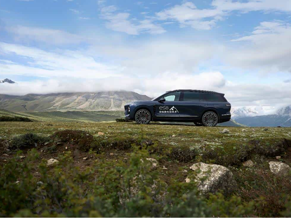 夯实蔚来品牌高端定位 蔚来全新ES8预售41.68万起_车家号_发现车生活_汽车之家