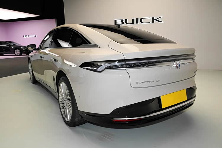 别克至境L7，配高通SA8775P芯片，零重力座椅，综合续航1400公里_车家号_发现车生活_汽车之家