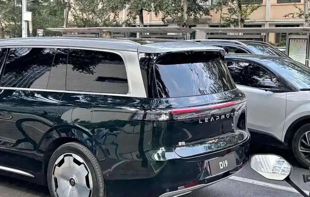 零跑D19作为品牌首款旗舰级SUV，预计将于2026年年初正式上市_车家号_发现车生活_汽车之家