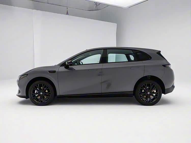 零跑Lafa5将于今日预售，纯电动两厢车，CLTC续航最高605公里_车家号_发现车生活_汽车之家