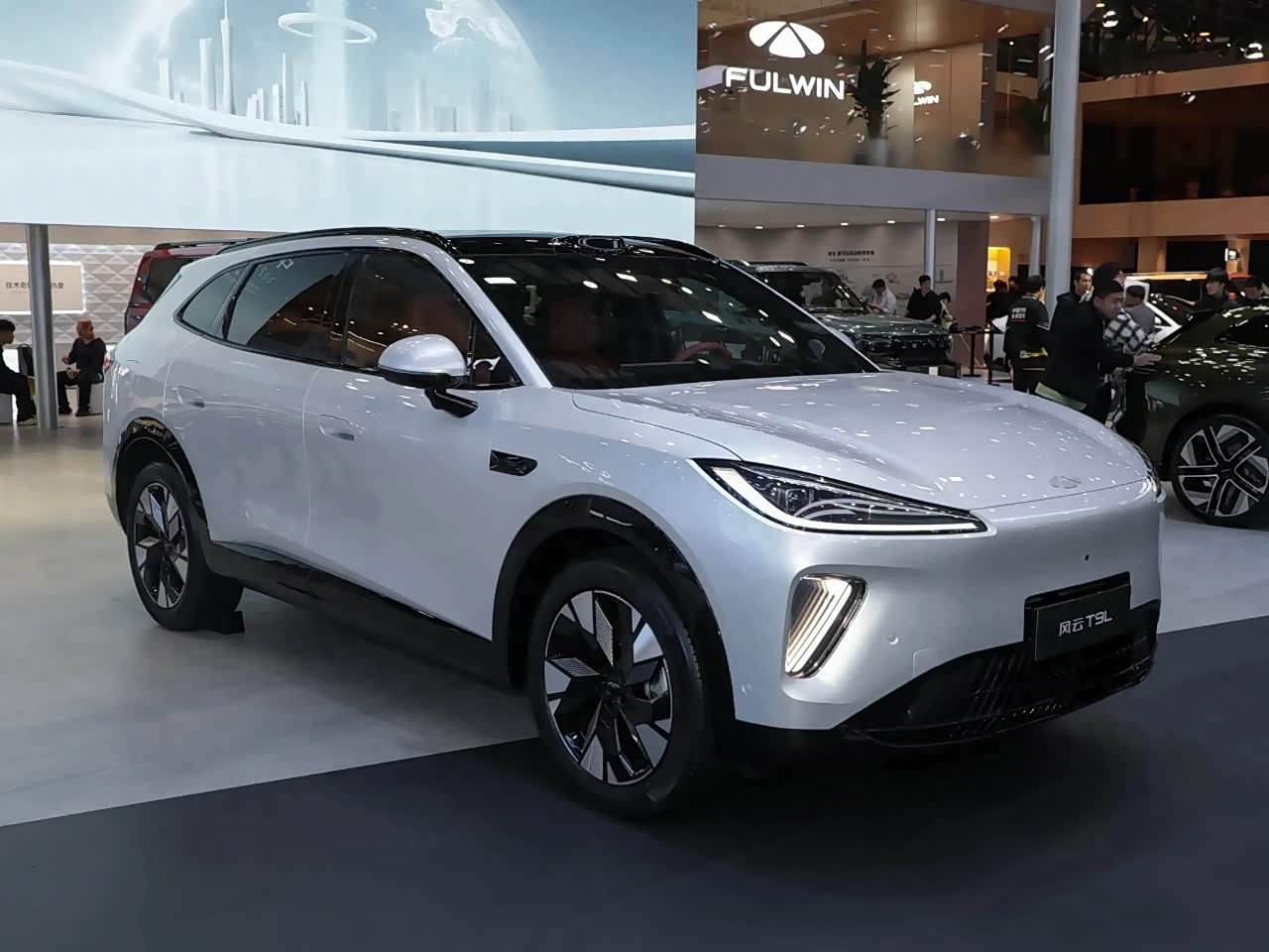 全新奇瑞风云T9L亮相，保留实体按键+半隐藏门把手，家用咋样？_车家号_发现车生活_汽车之家