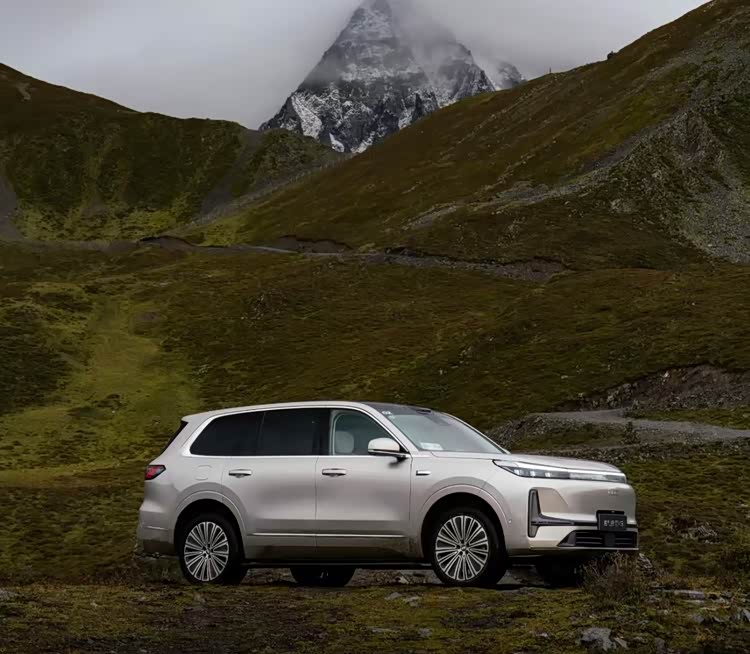 超详细对比，风云T11和银河M9到底谁更值得买？_车家号_发现车生活_汽车之家