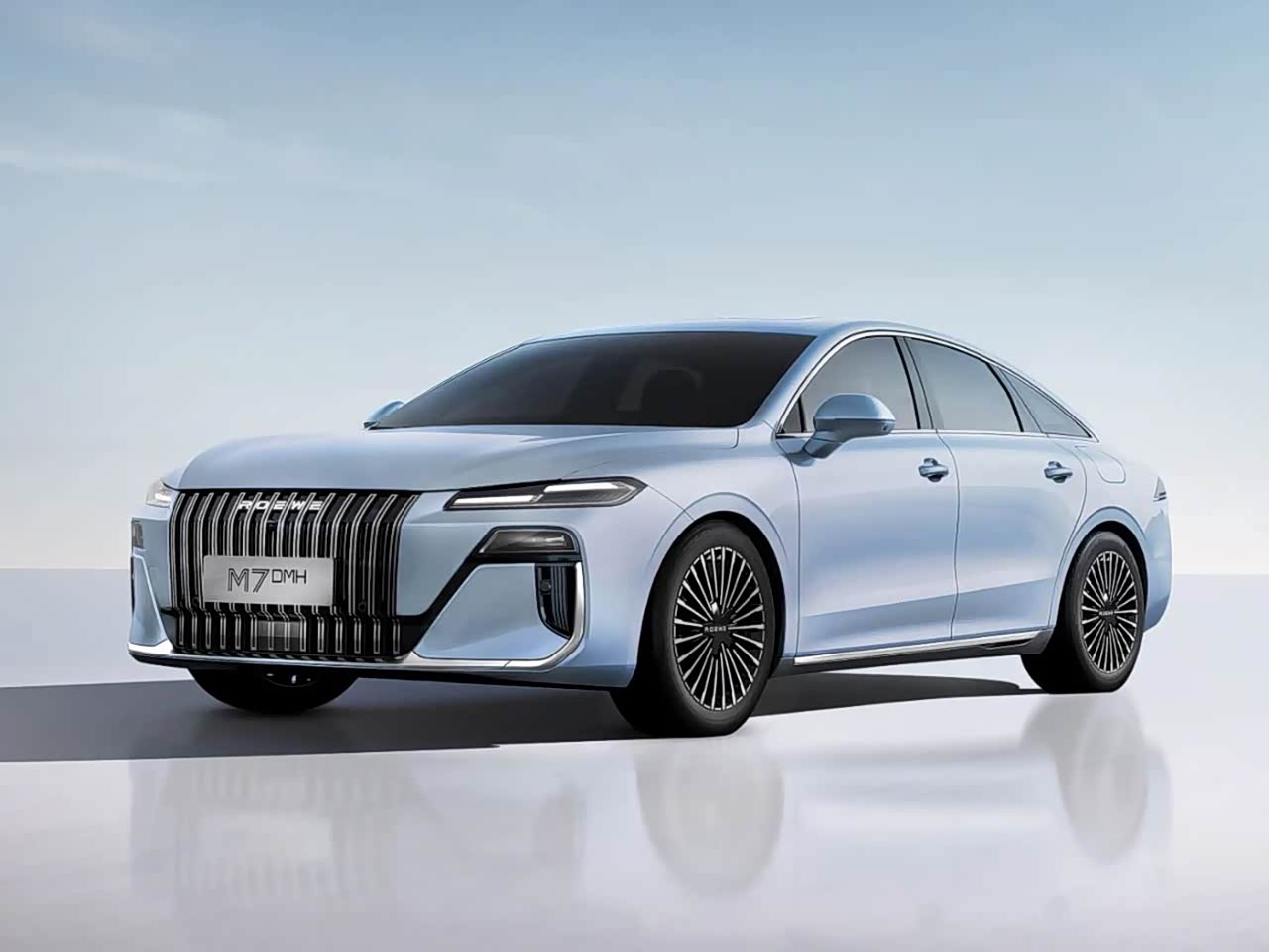 荣威M7 DMH：纯电续航160km的插混轿车，9.78万起主打低价_车家号_发现车生活_汽车之家