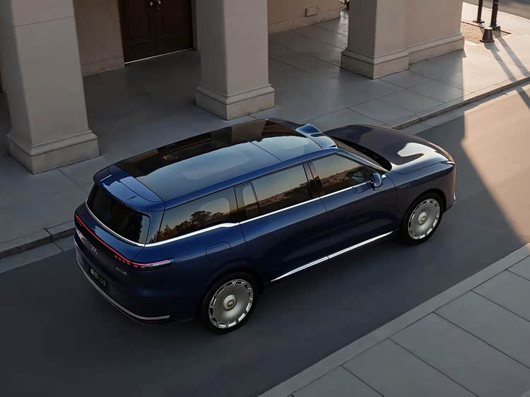 成都车展炸场！智己LS9配置曝光，续航1500km，你觉得怎么样？_车家号_发现车生活_汽车之家