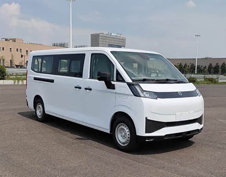 6-9座布局/可选装双侧滑门，吉利远程星享V8E客运版_车家号_发现车生活_汽车之家