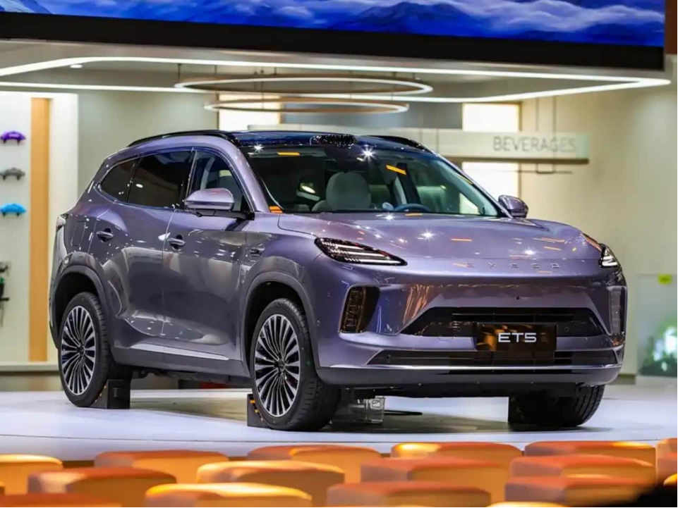 星途ET5：奇瑞的“阳谋”，15万级市场自主车企又卷疯了_车家号_发现车生活_汽车之家