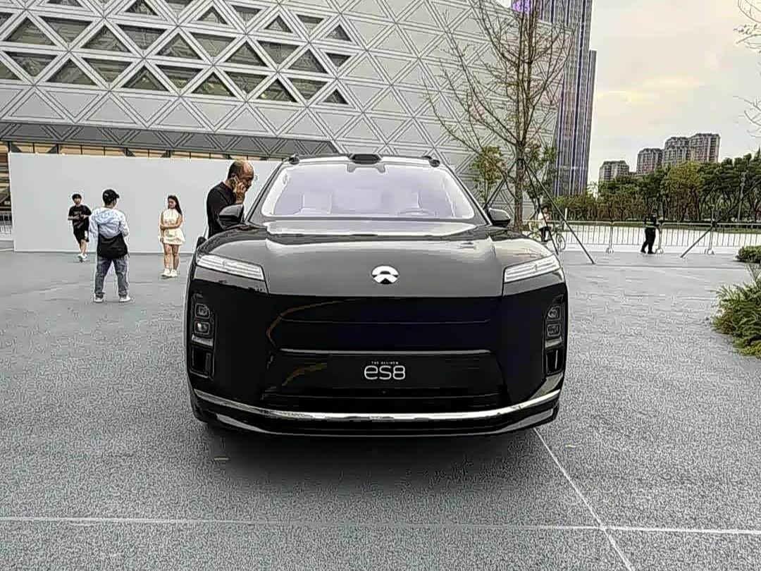 蔚来全新 ES8 开启预售，900V高压超牛，21.4 英寸后排屏超酷炫_车家号_发现车生活_汽车之家
