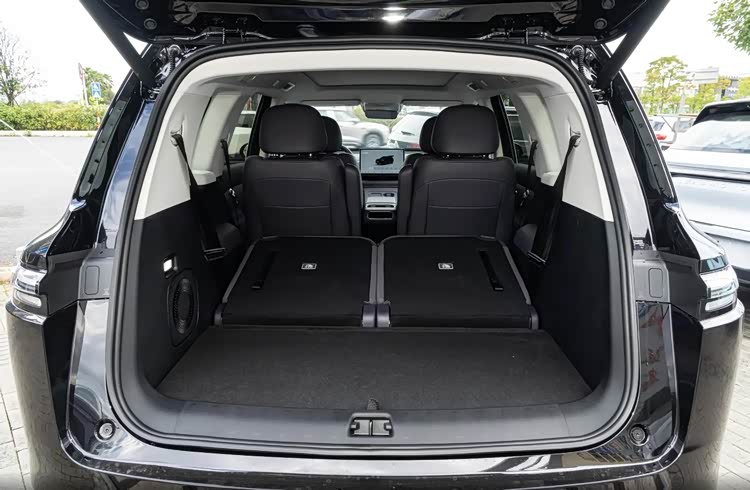 零跑C16：销量破10万台，凭啥这么受欢迎？看完你就明白了_车家号_发现车生活_汽车之家