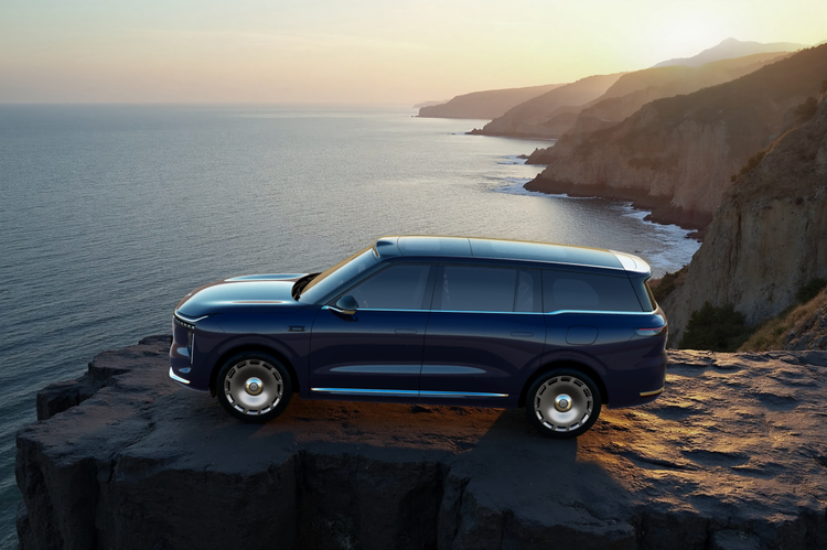 近5.3米旗舰，增程配66度电池，纯电续航402km，6座SUV又有新款！_车家号_发现车生活_汽车之家