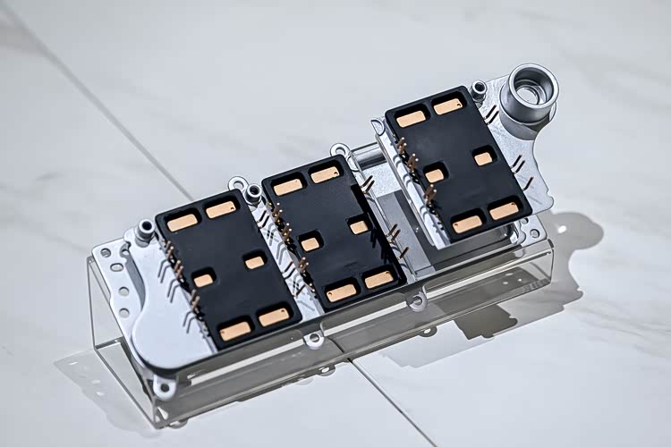 理想i8续航技术揭秘：高速500公里+5C超充 构建纯电出行新标杆_车家号_发现车生活_汽车之家