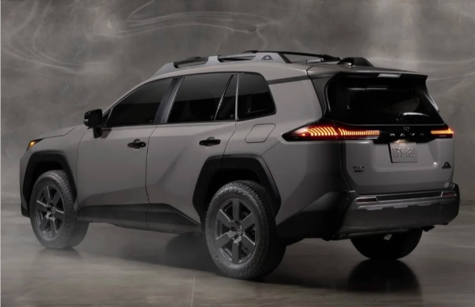 2026款丰田RAV4：2.5L+8AT+5.2L油耗，紧凑型SUV“内卷”破局者？_车家号_发现车生活_汽车之家