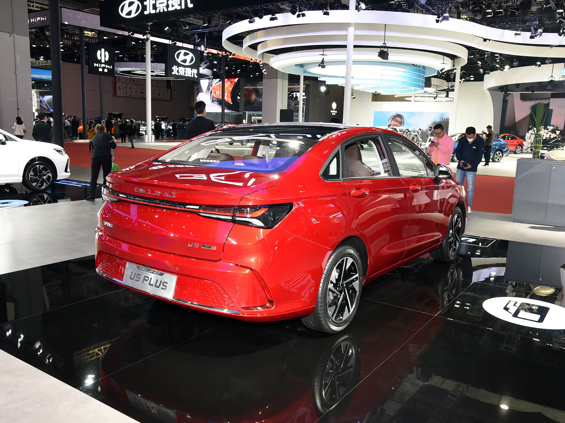 2021上海车展：BEIJING-U5 PLUS正式亮相 同步预售7-11万元_车家号_发现车生活_汽车之家