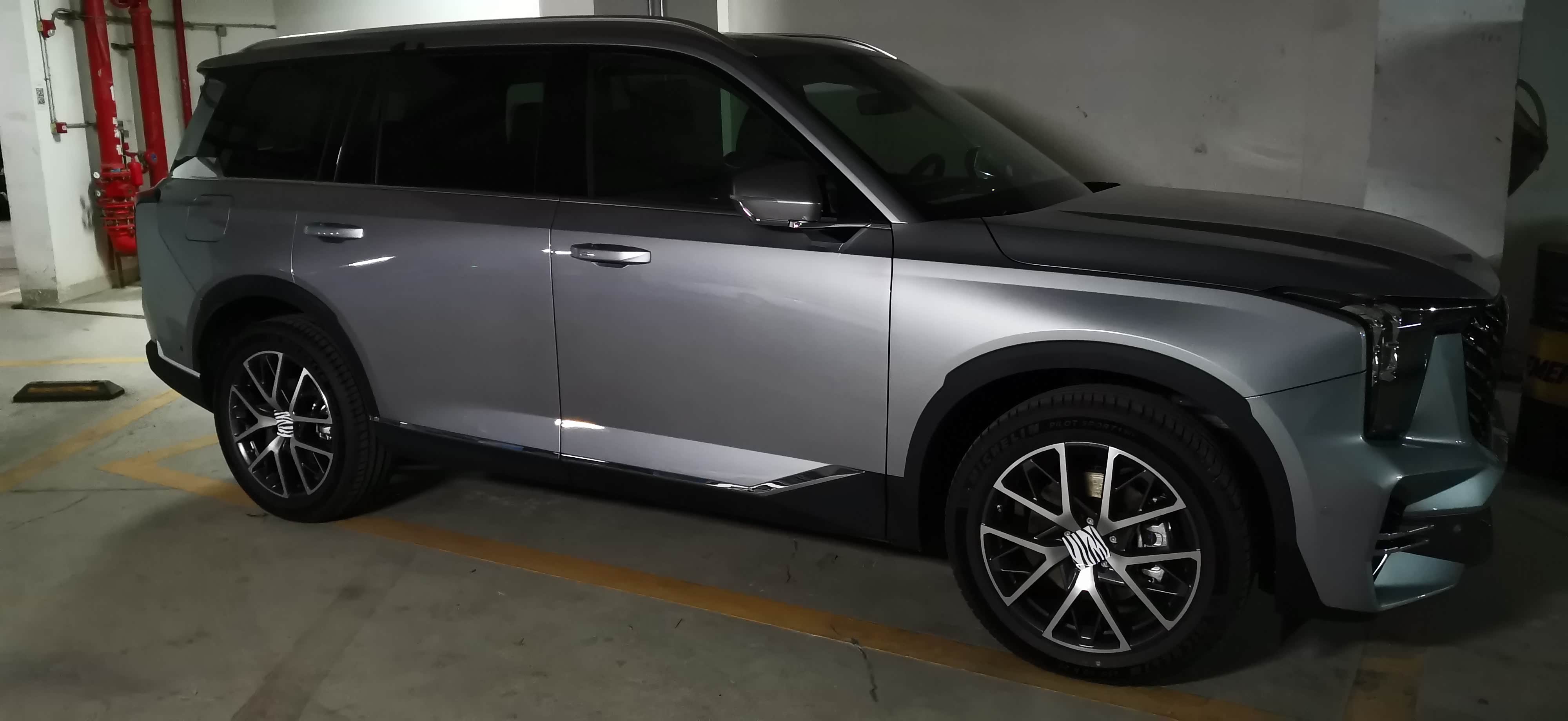 全新传祺GS8轻伪实车曝光：全系2.0TM+THS混动，6/7座可选_车家号_发现车生活_汽车之家