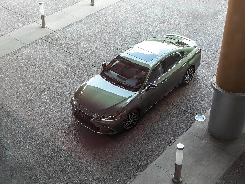 加价2万仍需等待 动力平平的雷克萨斯ES200值得购买吗？_车家号_发现车生活_汽车之家