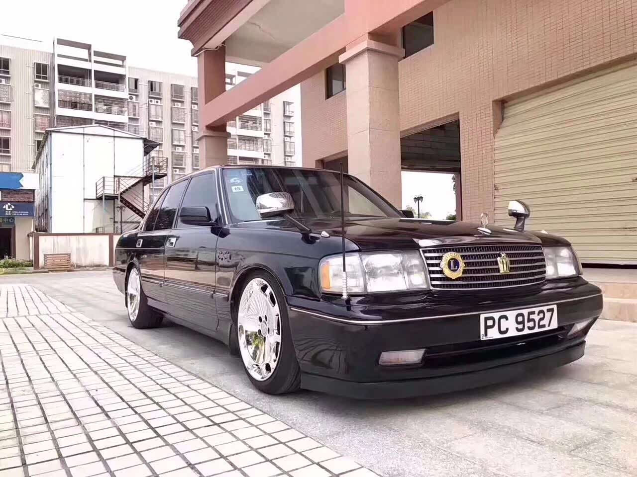 【文章】22年前的老皇冠只改了几个配件，社会大哥的气场立马显现！_车家号_汽车之家