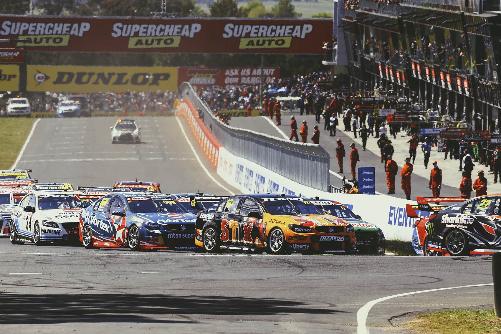 有一种信仰叫V8_车家号_发现车生活_汽车之家