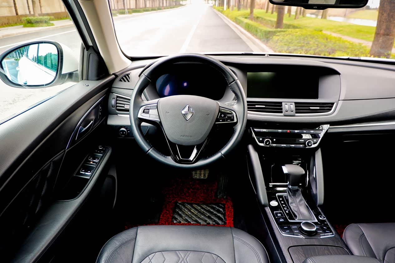 800公里评测沉默硬派SUV，宝沃BX7的国造德系风_车家号_发现车生活_汽车之家