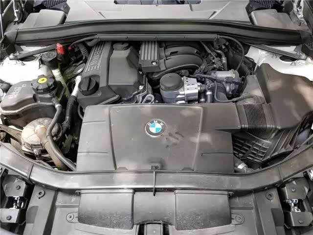 体验E84宝马X1：被BMW死忠粉送上神坛，它真能兼得情怀与实用？_车家号_发现车生活_汽车之家
