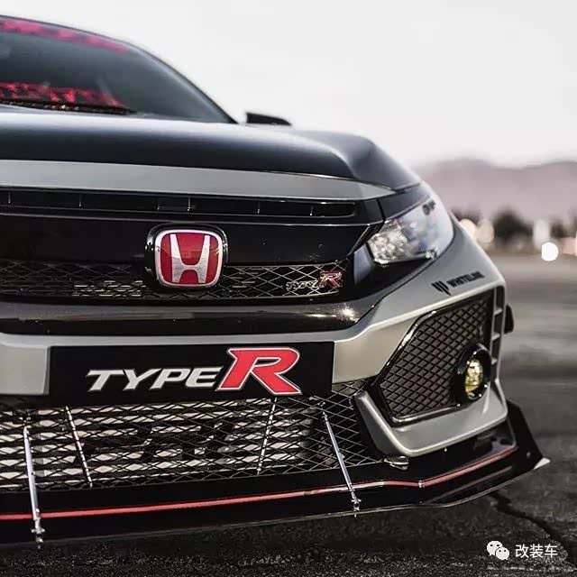 一身竞技范的水泥灰本田FK8 Type-R，更裸露着红色心脏供大家欣赏_车家号_发现车生活_汽车之家