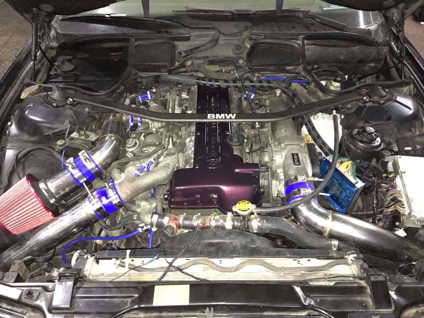 【文章】去东莞待一个多月打造西装暴徒，宝马E38改装丰田2JZ发动机！_车家号_汽车之家