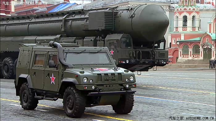 解读源自依维柯的"虎士"ZFB05A装甲车_车家号_发现车生活_汽车之家